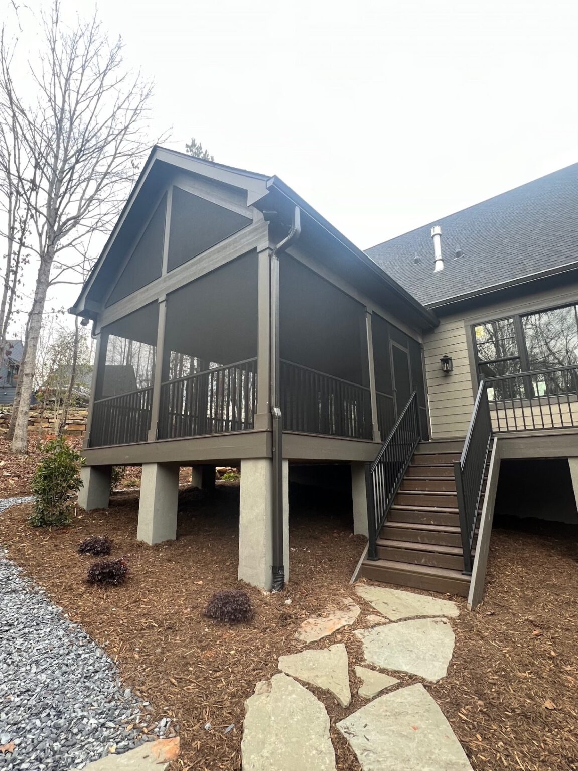 Arcadia-Inline-Picket-Railing-Super-Screen-Mesh-Avalon-Deck-Railing-by ...